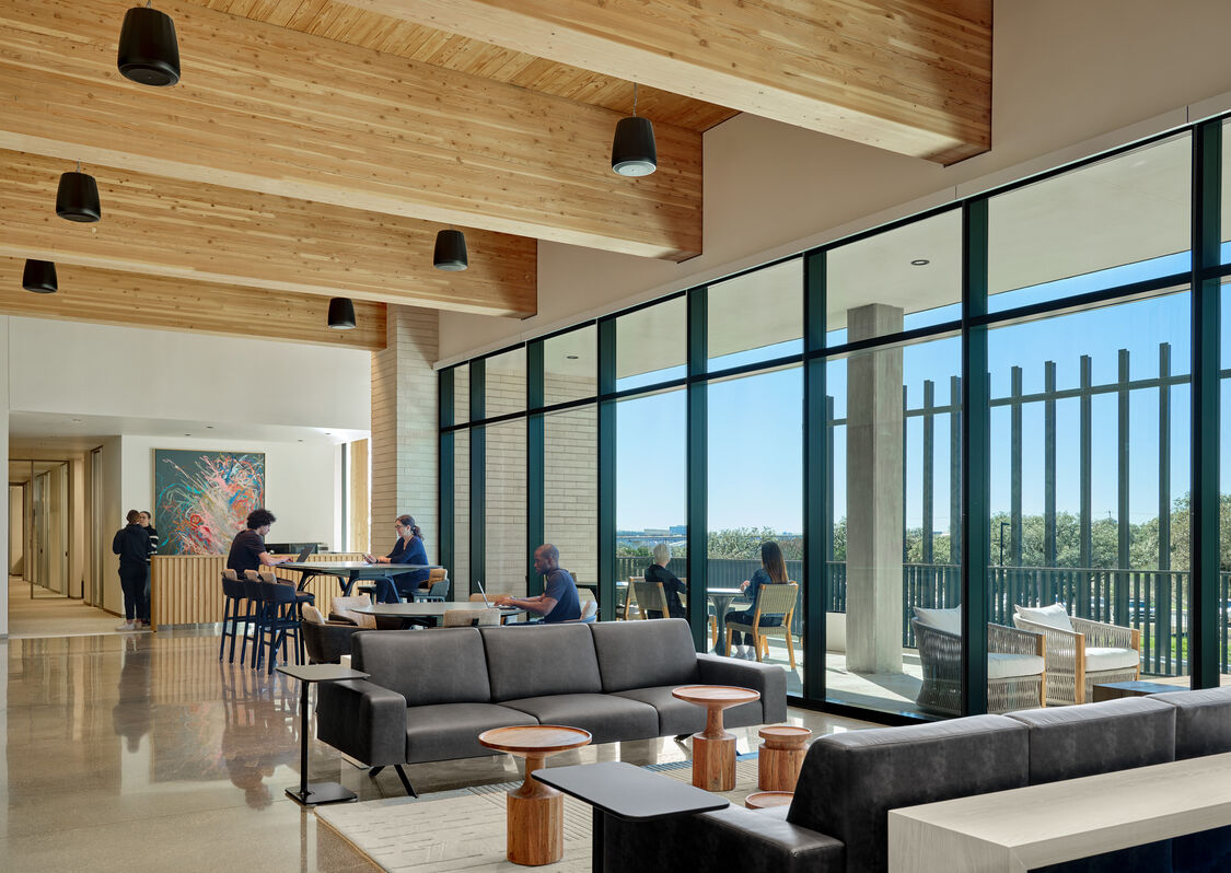 San Antonio Spurs New Practice Facility Designed by ZGF Opens in Texas